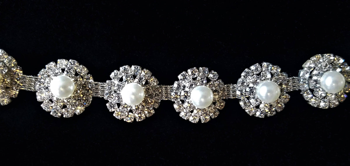 Pearl Bling Magnetic Jewelry String – QB's Magnetic Creations